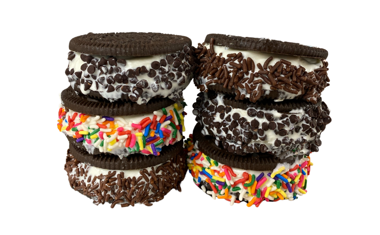 6 Oreo Ice Cream Sandwiches with Toppings - Twist Ice Cream
